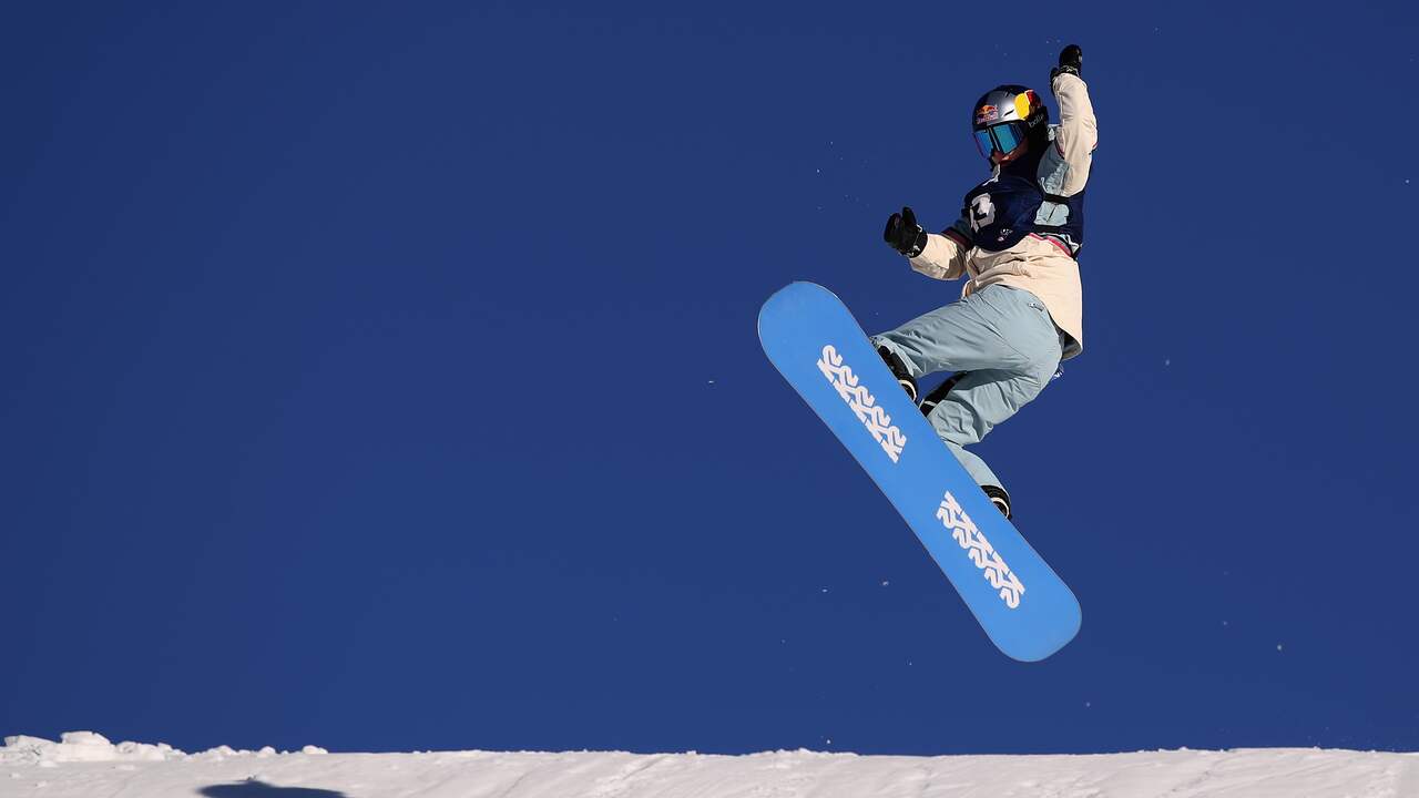 Peperkamp als eerste Nederlander in actie in China: 'Alles is hier ...