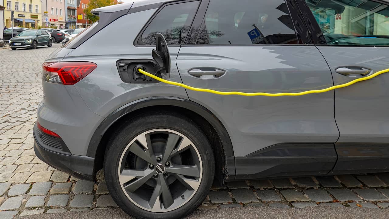 Elektrische rijders horen op valreep nieuwe korting op wegenbelasting ...
