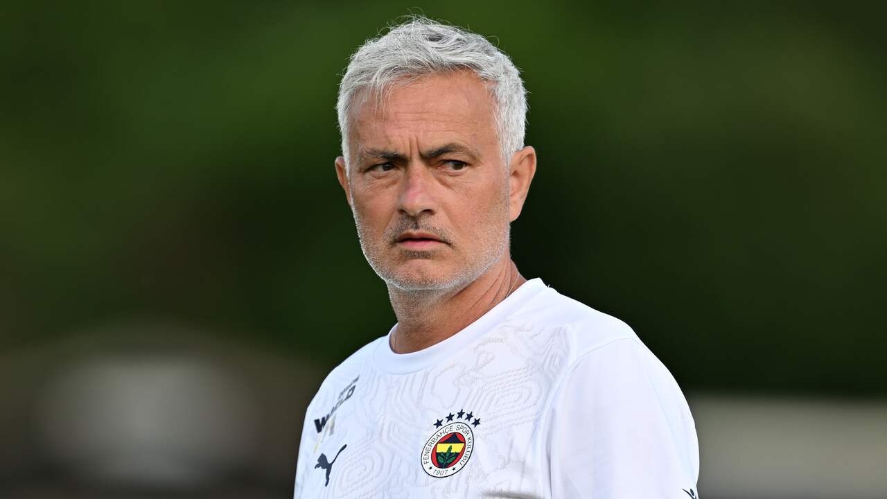 Mourinho kritisch op prestaties Portugal: 'Had er meteen een slecht ...