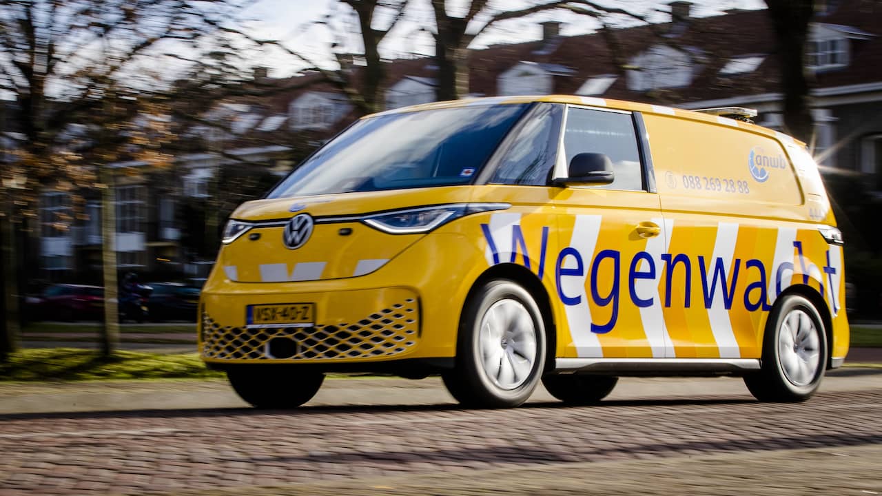 ANWB presenteert elektrische Wegenwacht-bus in retrojasje | NU.nl