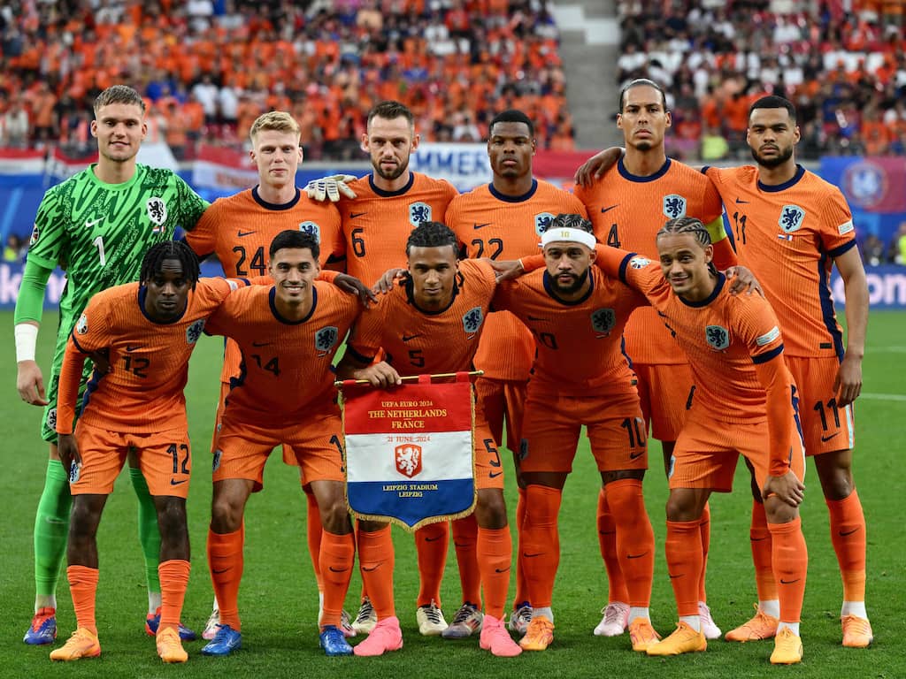 Oranje speelt gelijk tegen Frankrijk en zet grote stap richting achtste ...