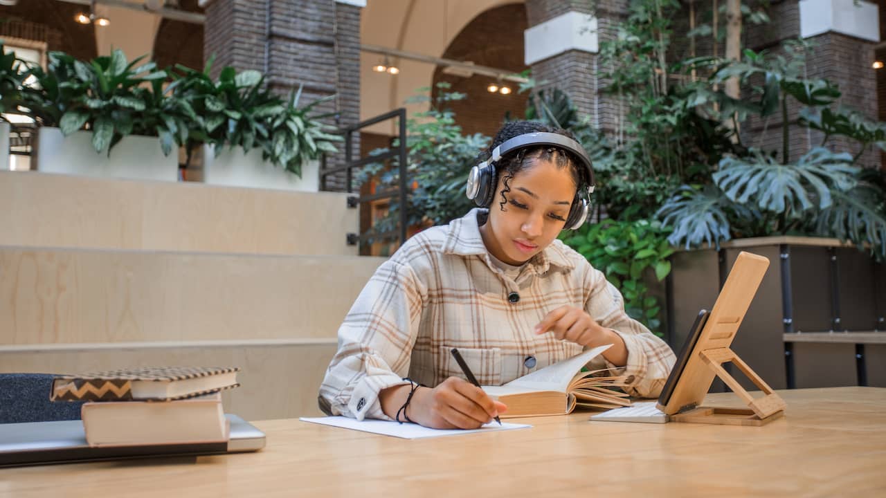 Hackers stelen gegevens studenten en docenten via Canvas | Tweakers | NU.nl