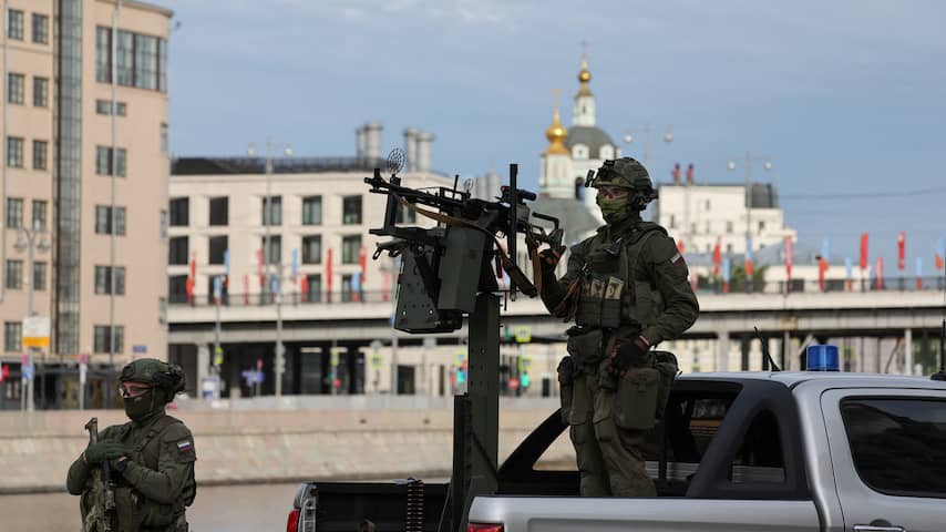 Rusland begint Dag van de Overwinning met uitgeklede militaire parade ...