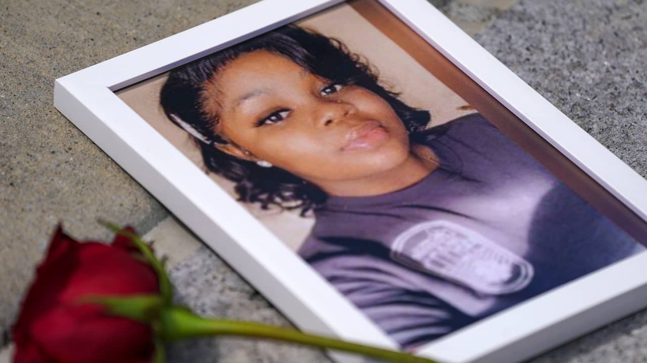 Justitie VS wil één dag cel voor agent die betrokken was bij dood Breonna Taylor | Buitenland ...
