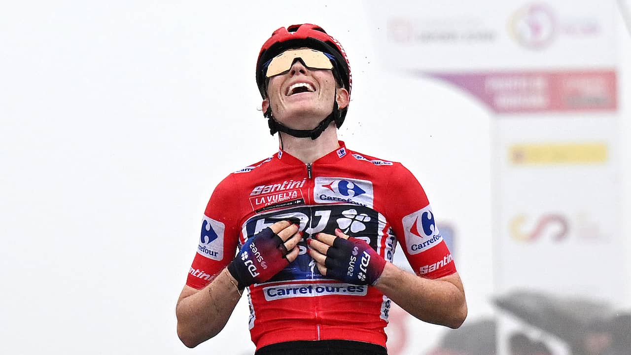 Demi Vollering pakt eindzege Vuelta in stijl, Nederlanders winnen alle etappes | Wielrennen | NU.nl