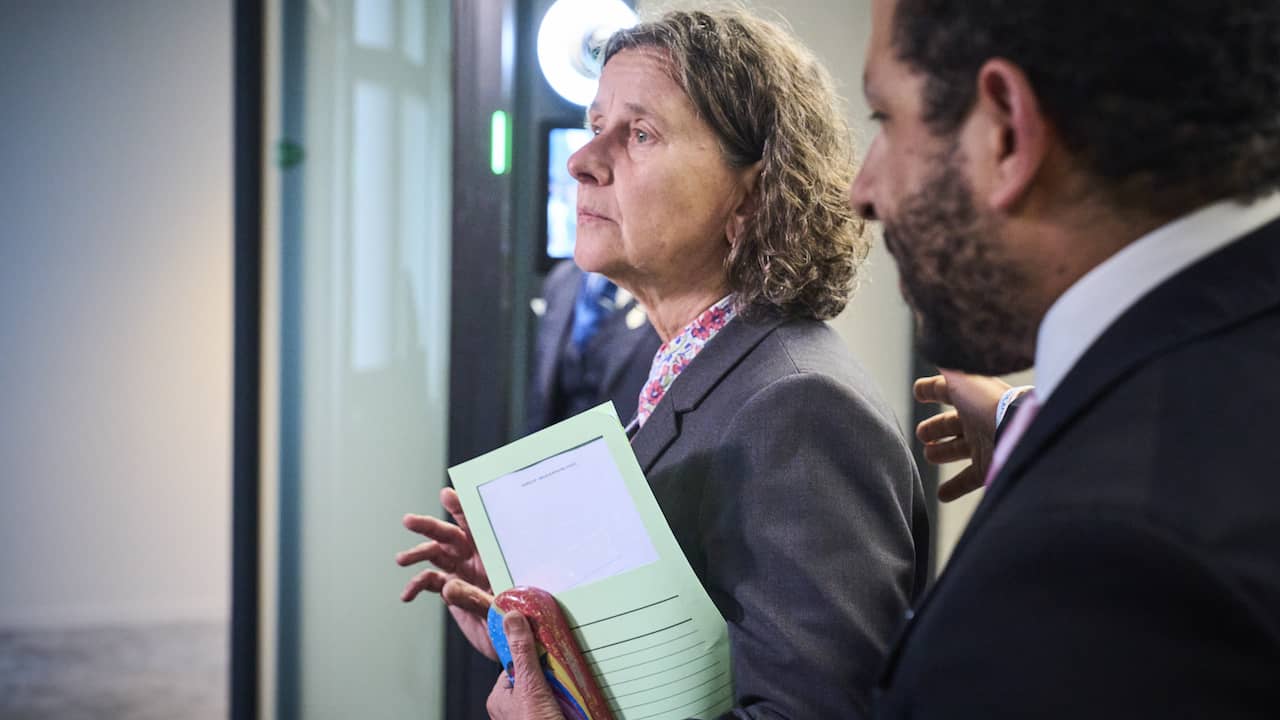 PVV'er Faber reageert niet op eigen 'omvolking'-uitspraak: 'Ik kijk vooruit' | Algemeen | NU.nl