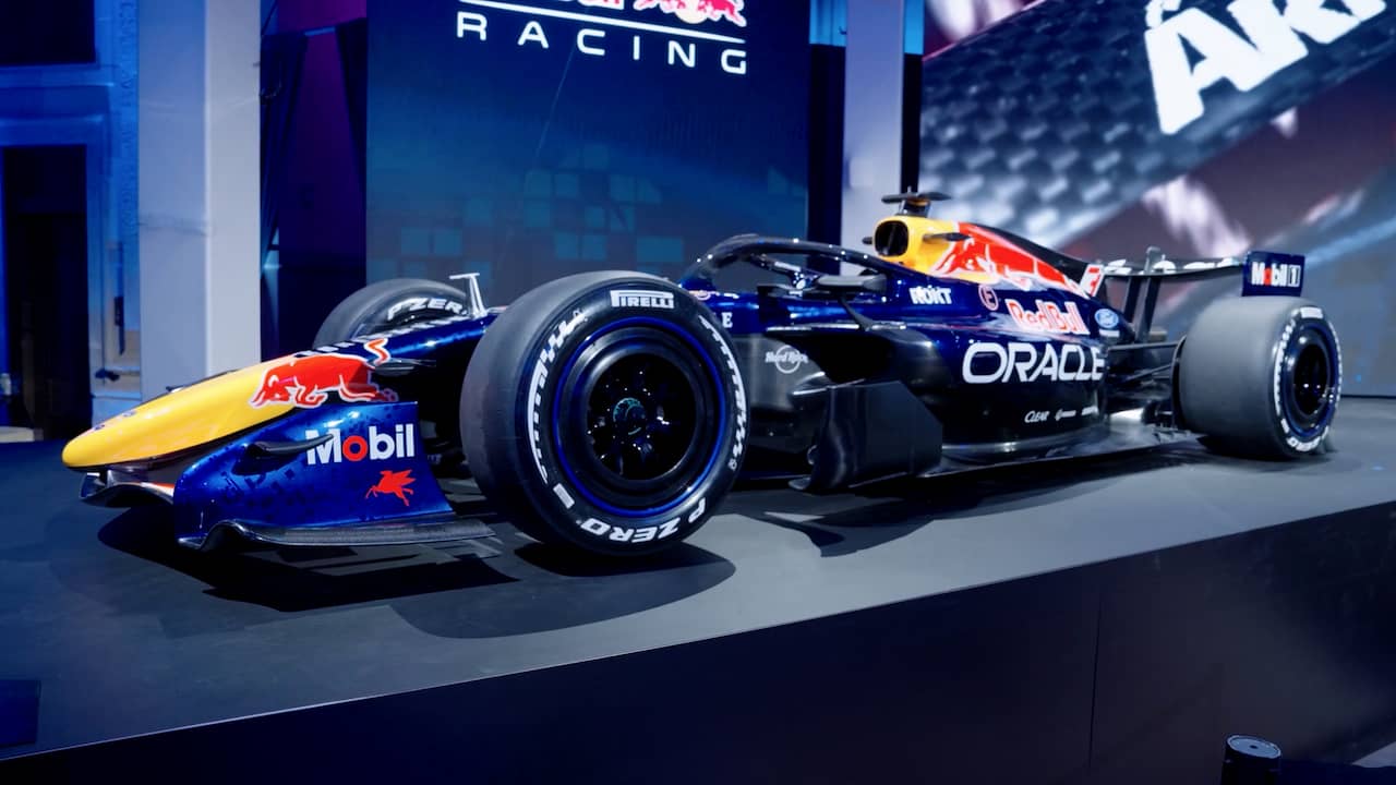 Red Bull presenteert blinkende Formule 1-auto van Verstappen | NU.nl