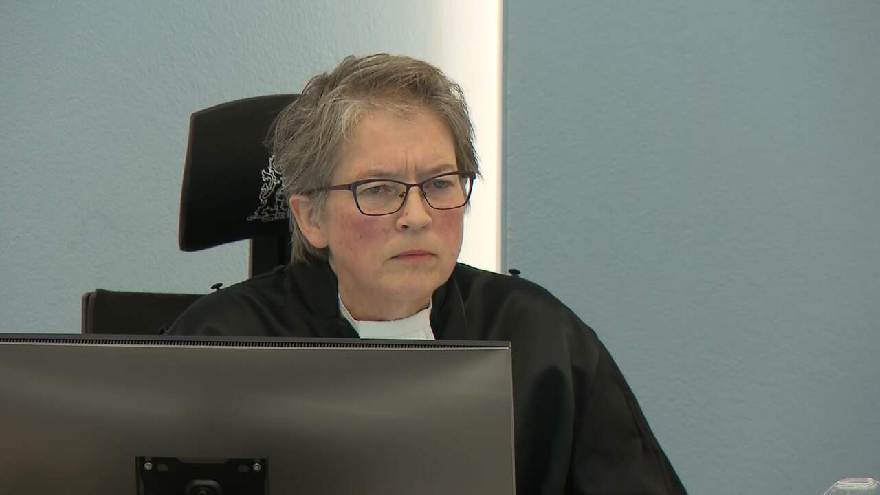 Na uitblijven diploma moesten er van Erasmusschutter 'heel veel mensen ...