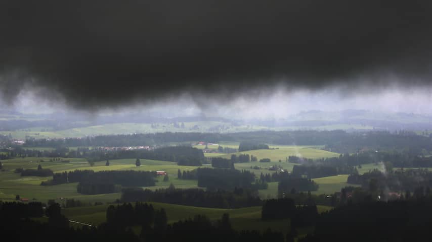 Vanaf woensdag noodweer en lokaal code rood in Alpen, wandelen ...