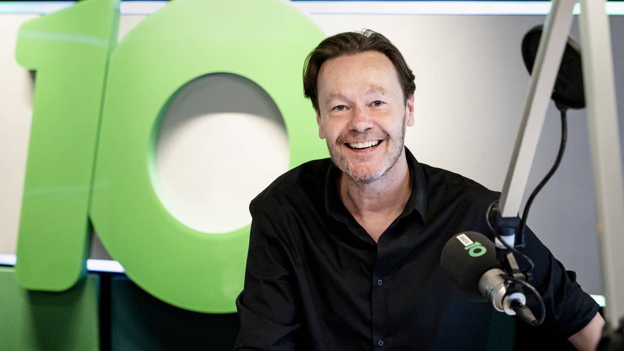 Radio-dj Gijs Staverman is tijdens Stoptober gestopt met vapen ...