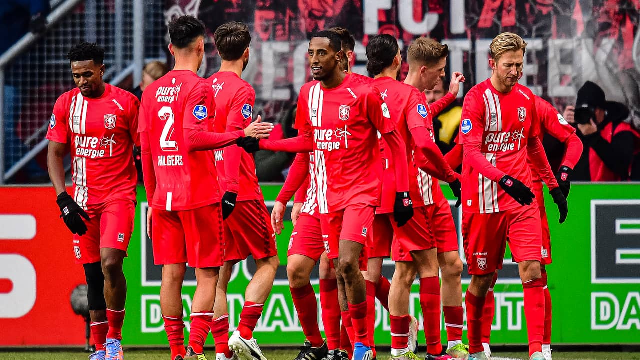 FC Twente zet pover FC Utrecht opzij en blijft meedraaien in Eredivisie-top | Voetbal | NU.nl