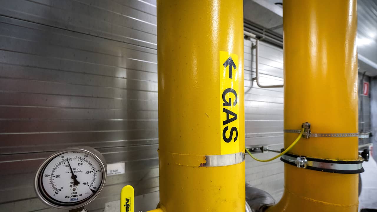 Vattenfall en Essent verhogen tarieven voor gas en stroom | Economie ...