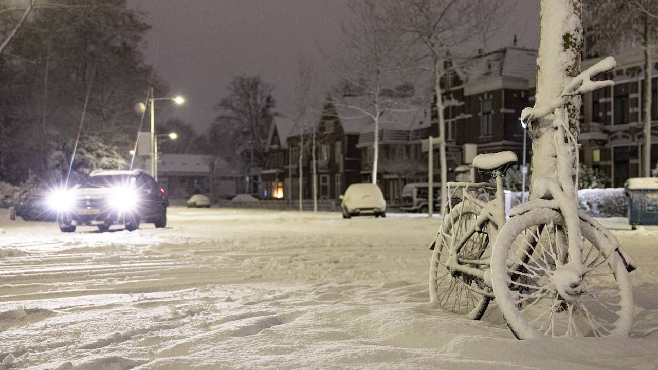 Live weer | Code oranje in het noorden verlengd tot morgen 9.00 uur - NU.nl