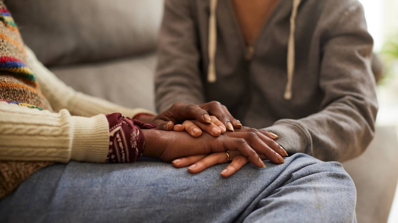 Hoe help je iemand met kanker? 'Bied zo concreet mogelijk hulp aan ...