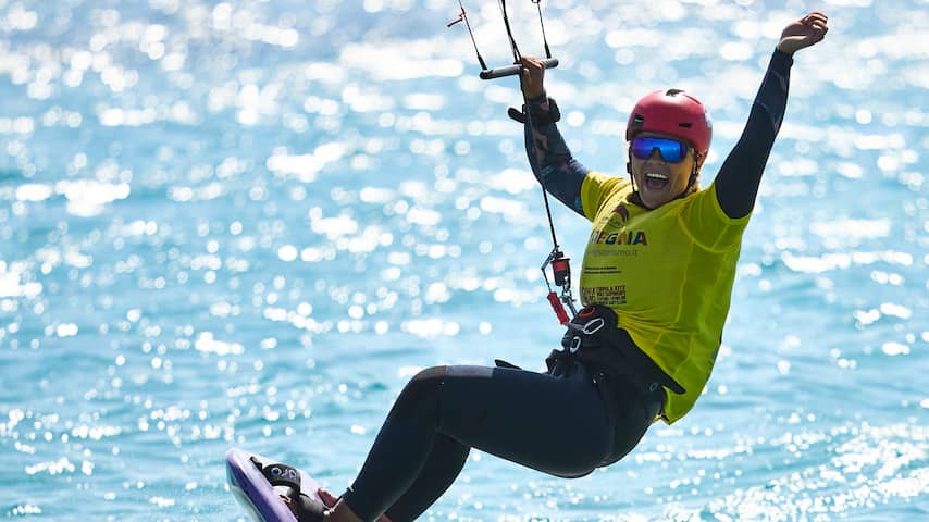 Kampman verovert voor de kust van Sardinië met overmacht wereldtitel ...