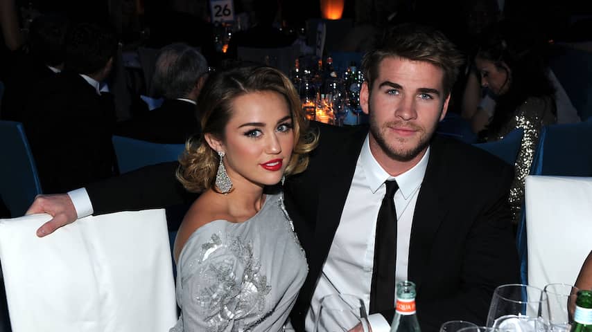 Verlovingen en knipperlicht: het roerige liefdesleven van Miley Cyrus ...