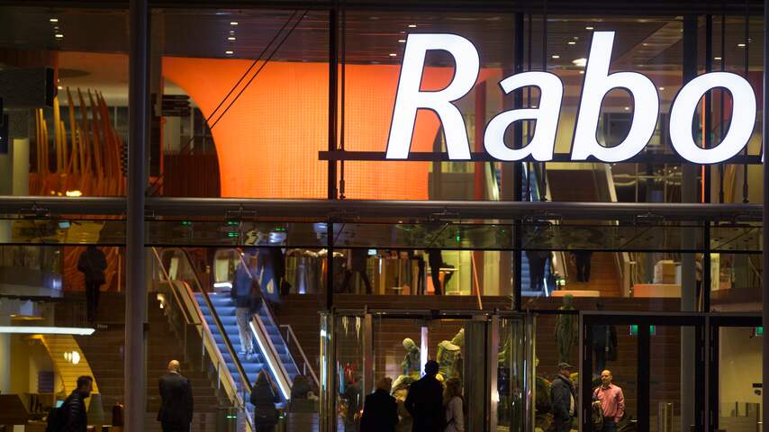 Rabobank sluit cao-akkoord met De Unie en CNV | Economie | NU.nl