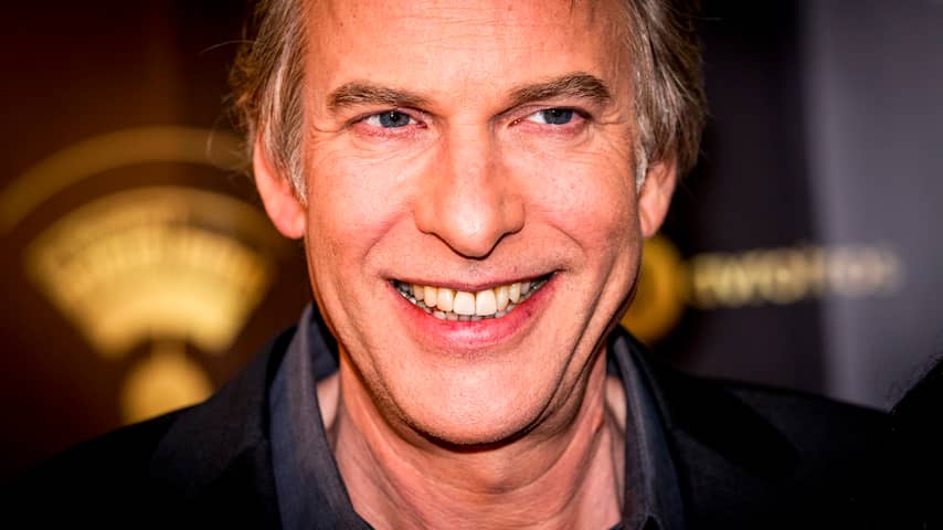 Adam Curry verlooft zich met vriendin Tina Snider | Achterklap | NU.nl