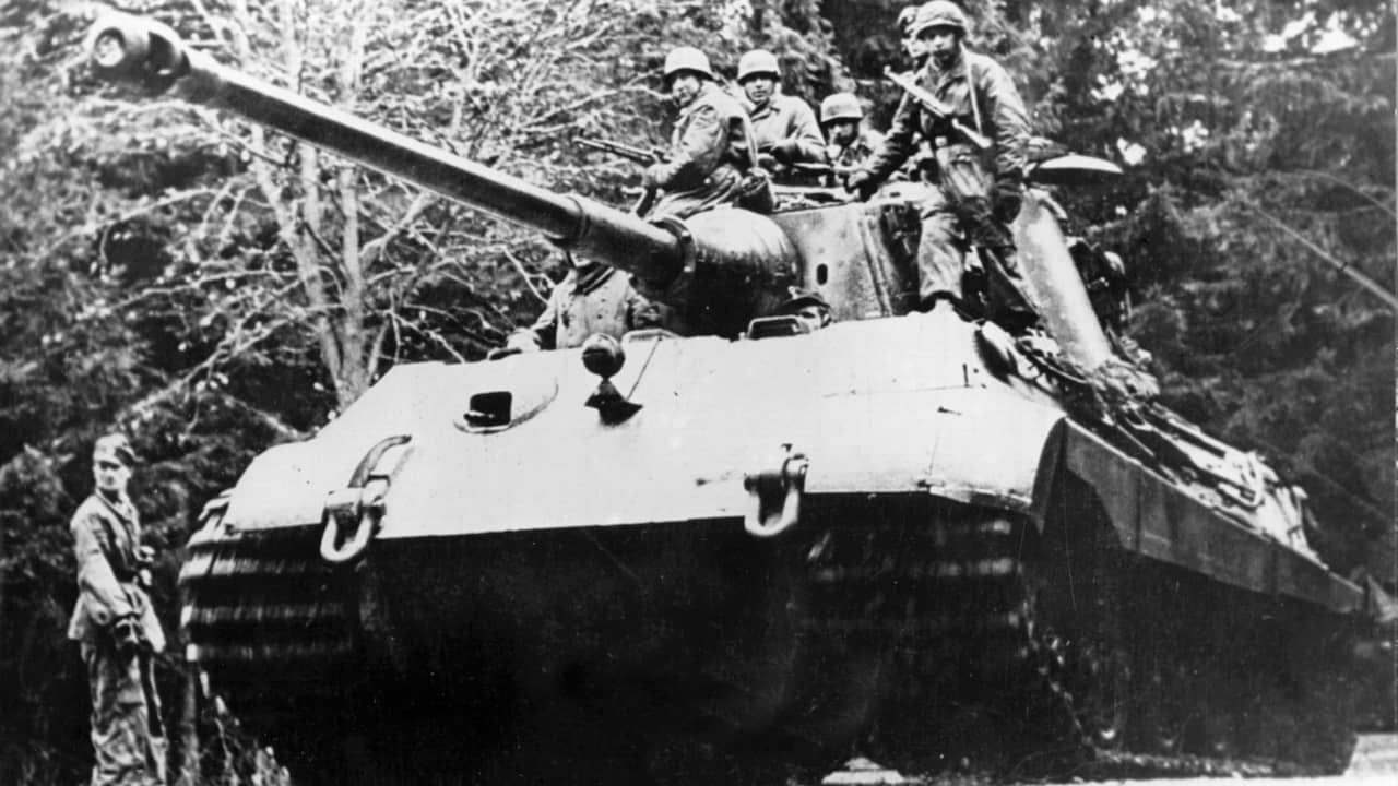 Tachtig jaar geleden: hoe Hitlers gigantische tanks faalden in de ...