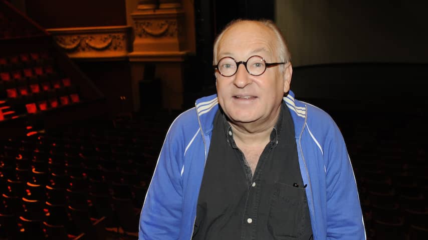 Youp van 't Hek breekt optreden in Carré af, show gaat vandaag 'in ...