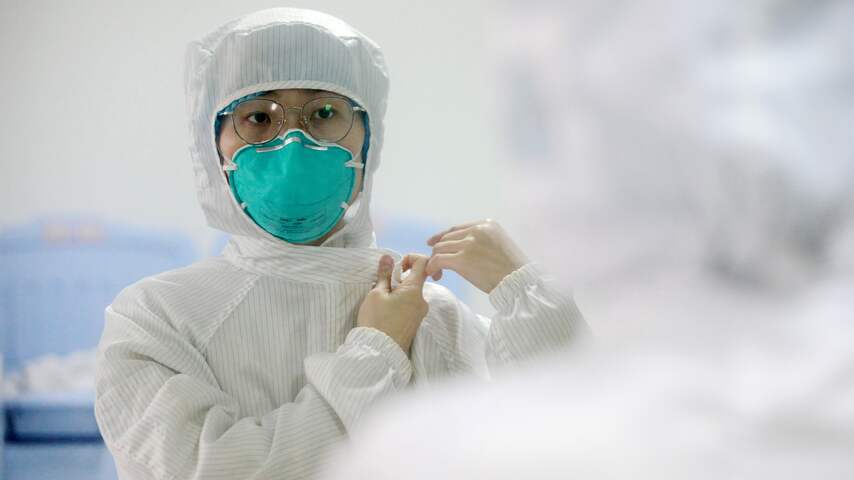 Chinese toerist in Frankrijk overlijdt aan coronavirus: eerste dode in ...