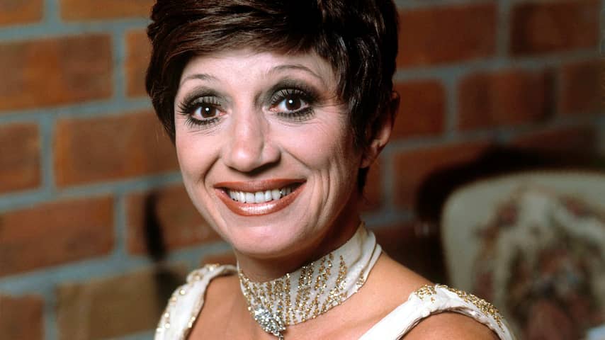 Actrice Corrie van Gorp op 78-jarige leeftijd overleden | Boek ...
