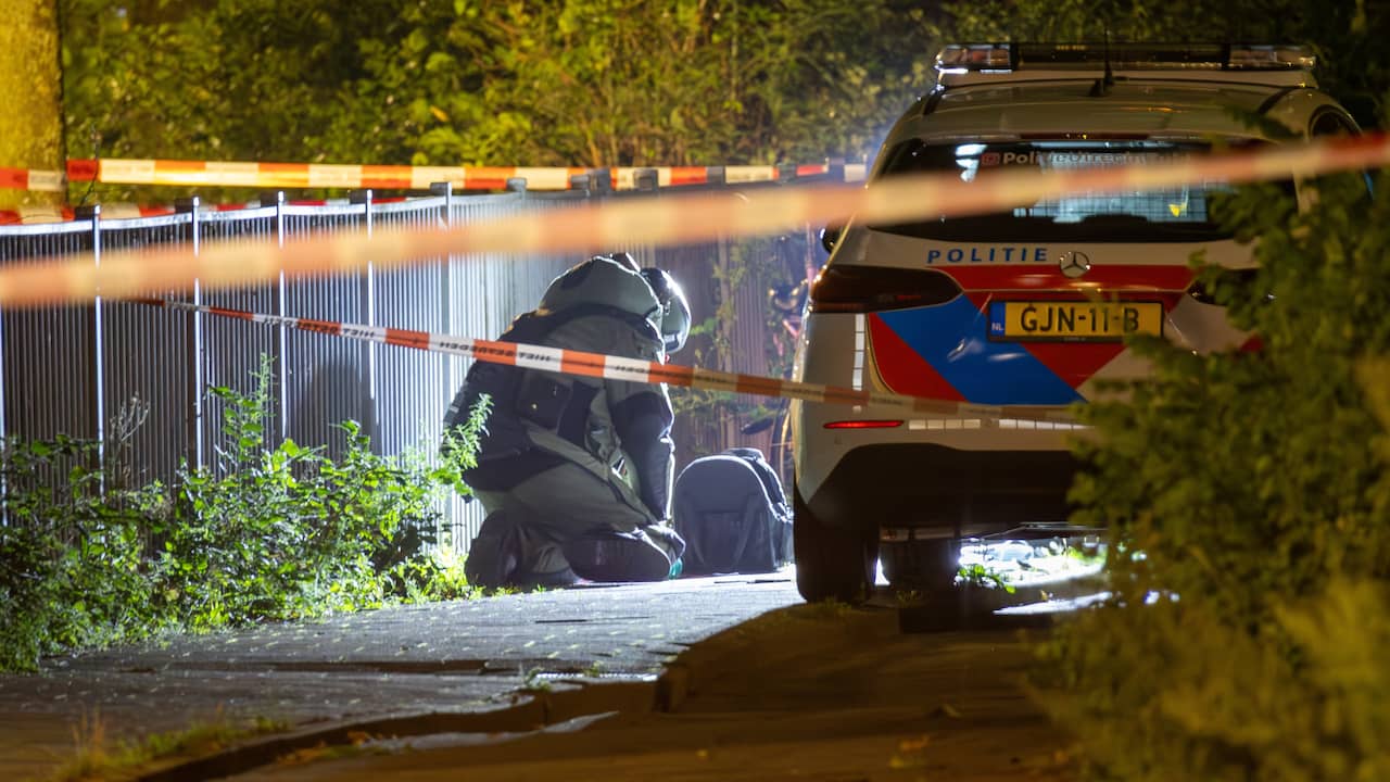 Drie personen aangehouden na vondst explosief materiaal in auto in Utrecht | Binnenland | NU.nl