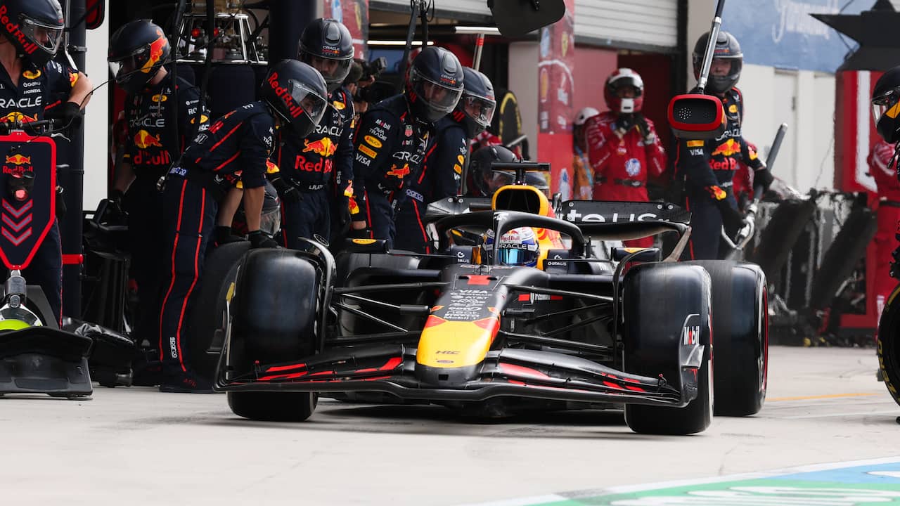 F1 overweegt twee verplichte pitstops, maar teams zijn niet heel enthousiast | Formule 1 | NU.nl