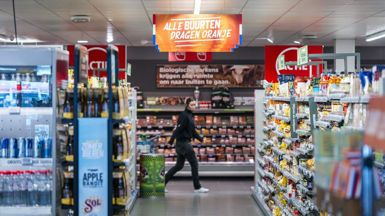 Alleen de supermarkt wordt financieel echt beter van het EK | Economie | NU.nl