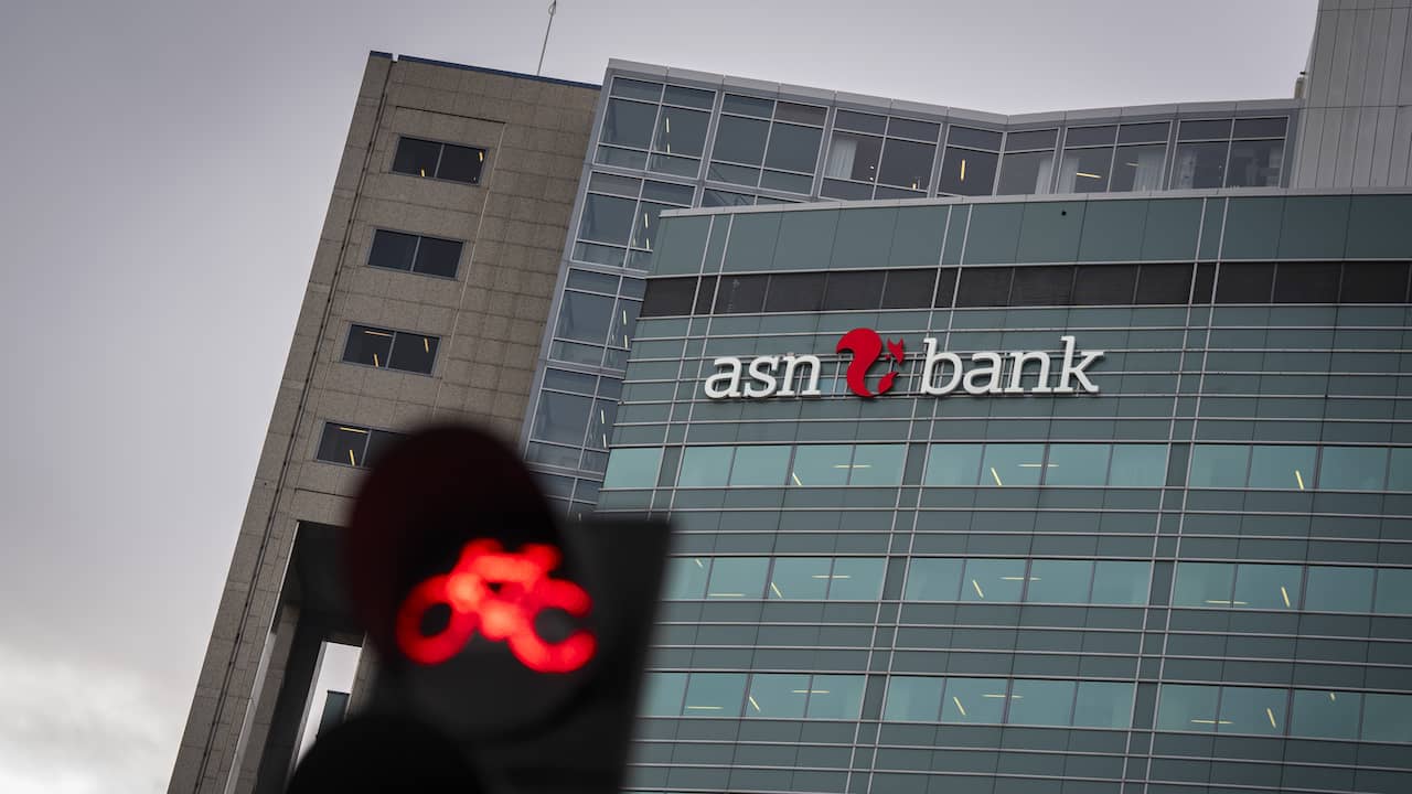 ASN Bank schroeft maandelijkse kosten voor betaalrekening alweer op ...