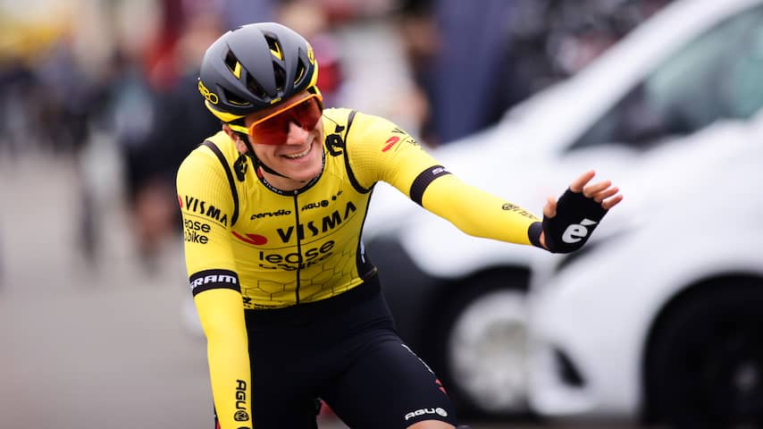 Uijtdebroeks verscheurt wéér contract: wielertalent verlaat Visma voor Movistar | Wielrennen | NU.nl