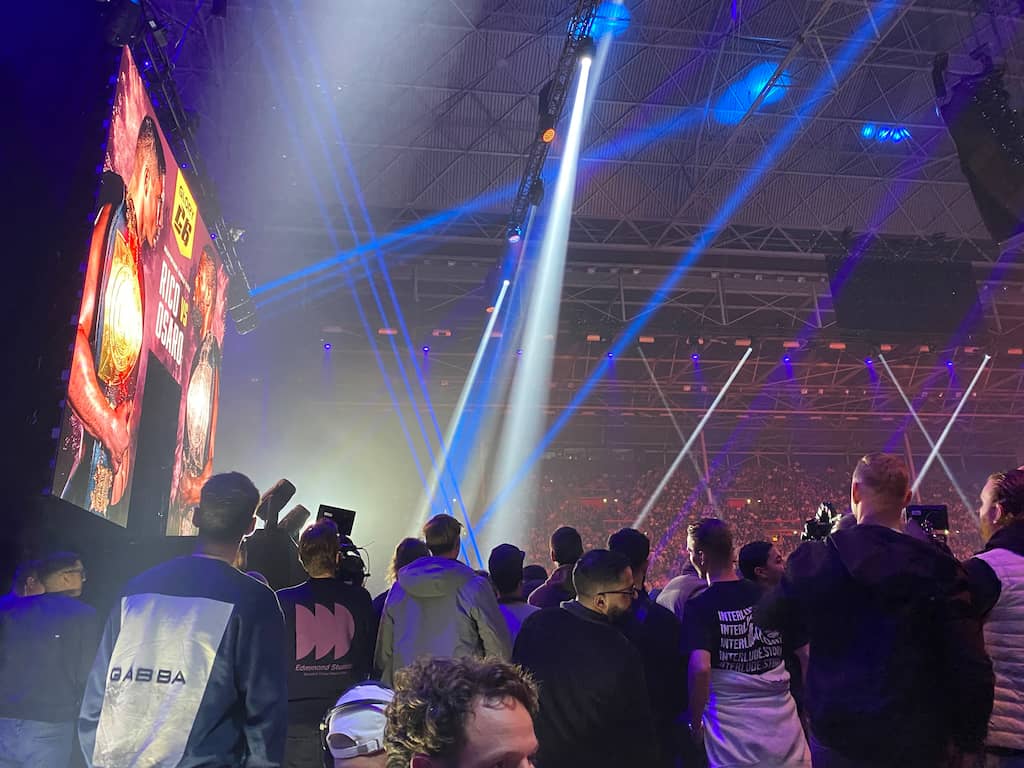 Reacties na zege Verhoeven in wereldtitelgevecht tegen Osaro - NU.nl