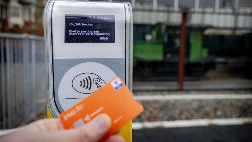 Einde ov-chipkaart dichterbij: nieuwe ov-pas nu bij alle Primera's te ...