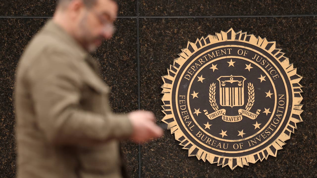 FBI-agenten vrezen wraak Trump en vechten openbaarmaking namen aan | Buitenland | NU.nl