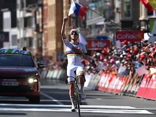 Pogacar rekende al op sprint met toptalent Seixas in Luik: 'Hij was zó ...