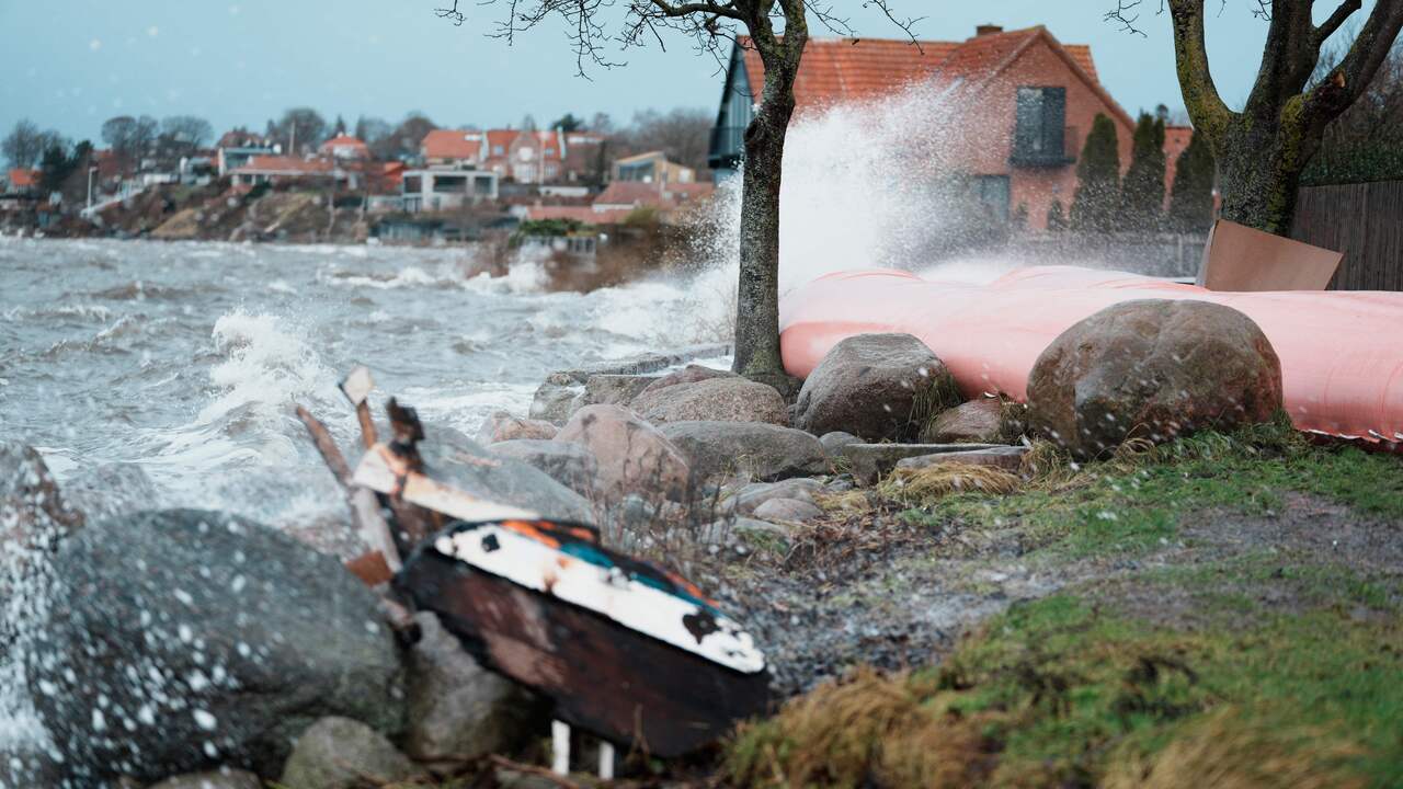 Storm Pia zorgt ook in Duitsland en Denemarken voor overlast ...