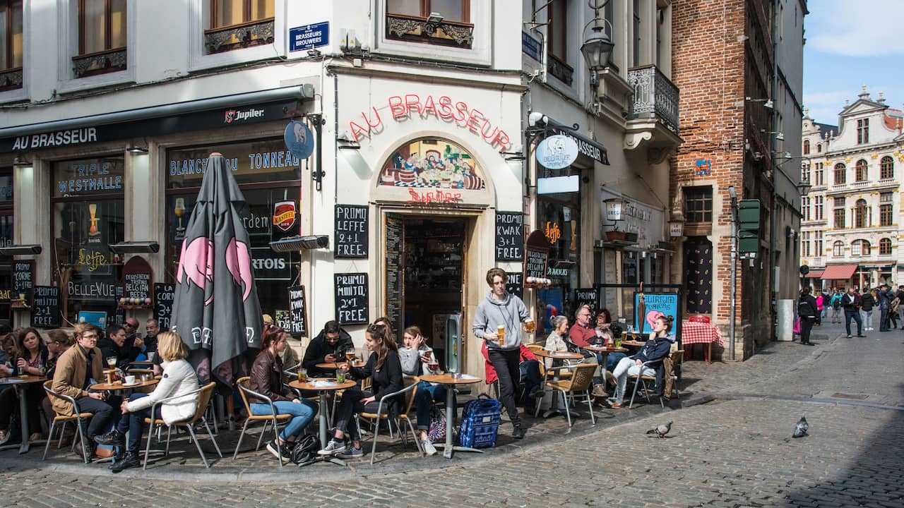 België verbiedt roken en vapen op terrassen en in rookruimtes vanaf ...
