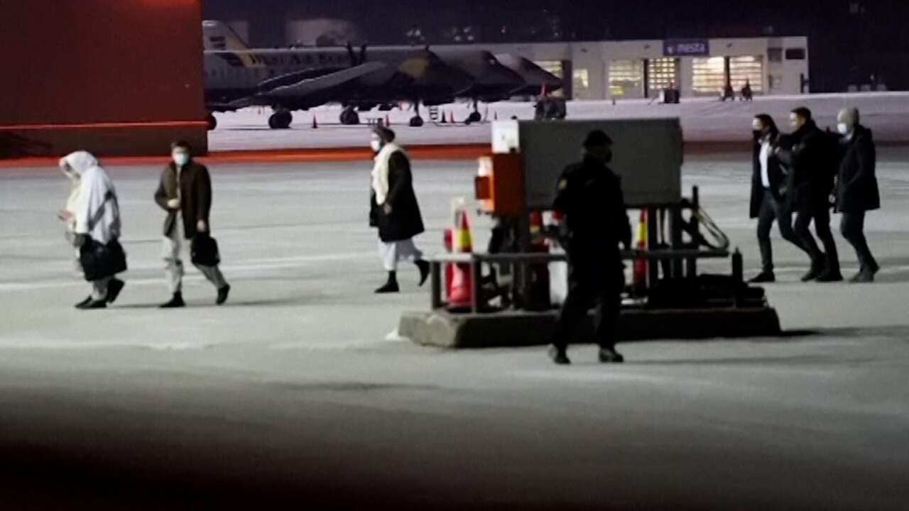Taliban half jaar terug aan de macht: hoe staat Afghanistan ervoor ...