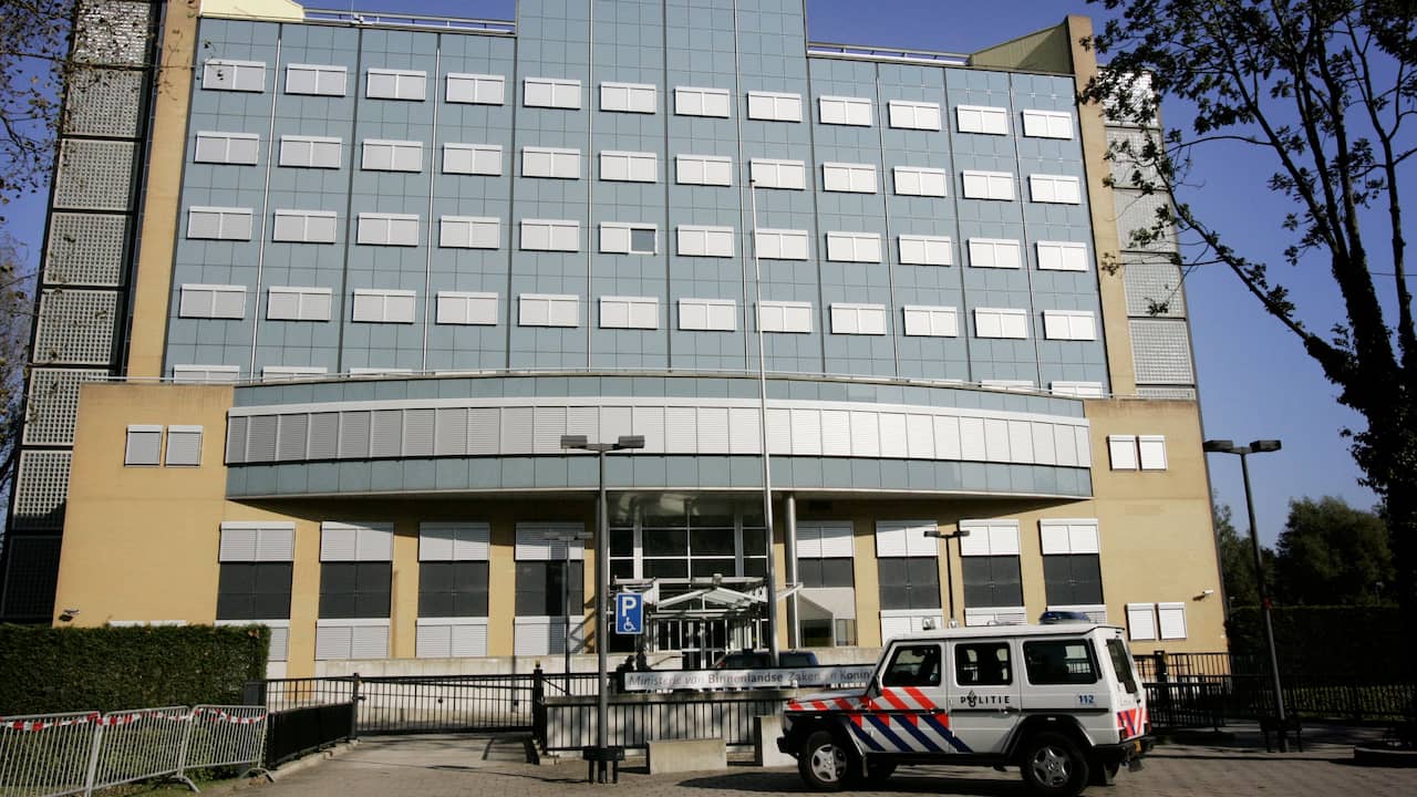 AIVD en MIVD mogen gegevens blijven uitwisselen met buitenlandse ...