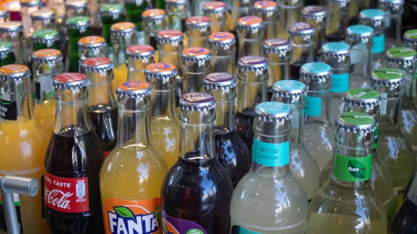 Coca-Cola haalt blikjes en flesjes cola, icetea en Fanta terug vanwege ...