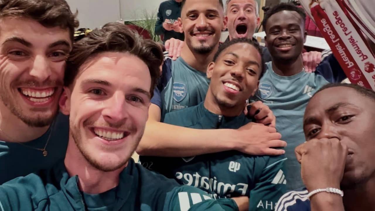 Live voetbal | Guardiola feliciteert Arsenal met titel, feest in Londen ...