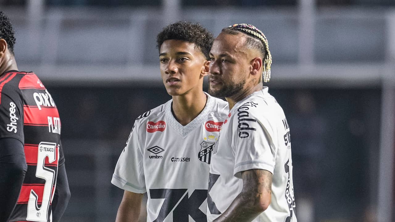 Santos onderzoekt incident: Neymar zou Robinho junior hebben geslagen ...