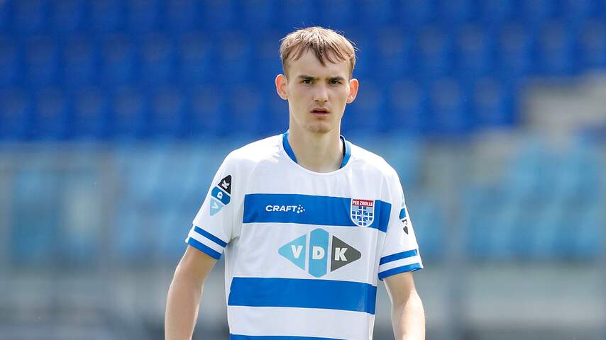 Feyenoord troeft PSV en AZ af en neemt verdediger Beelen over van PEC ...