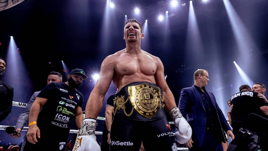 De mooiste foto's van het gevecht tussen Verhoeven en Rigters | Sport ...