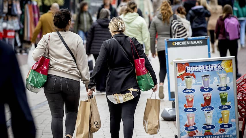Koopkracht daalt dit en volgend jaar met in totaal 4 procent door ... Koopkracht daalt dit en volgend jaar met in totaal 4 procent door ...