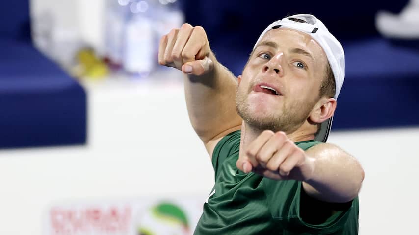 Griekspoor overleeft matchpoints en stunt tegen ruziënde wereldtopper ...