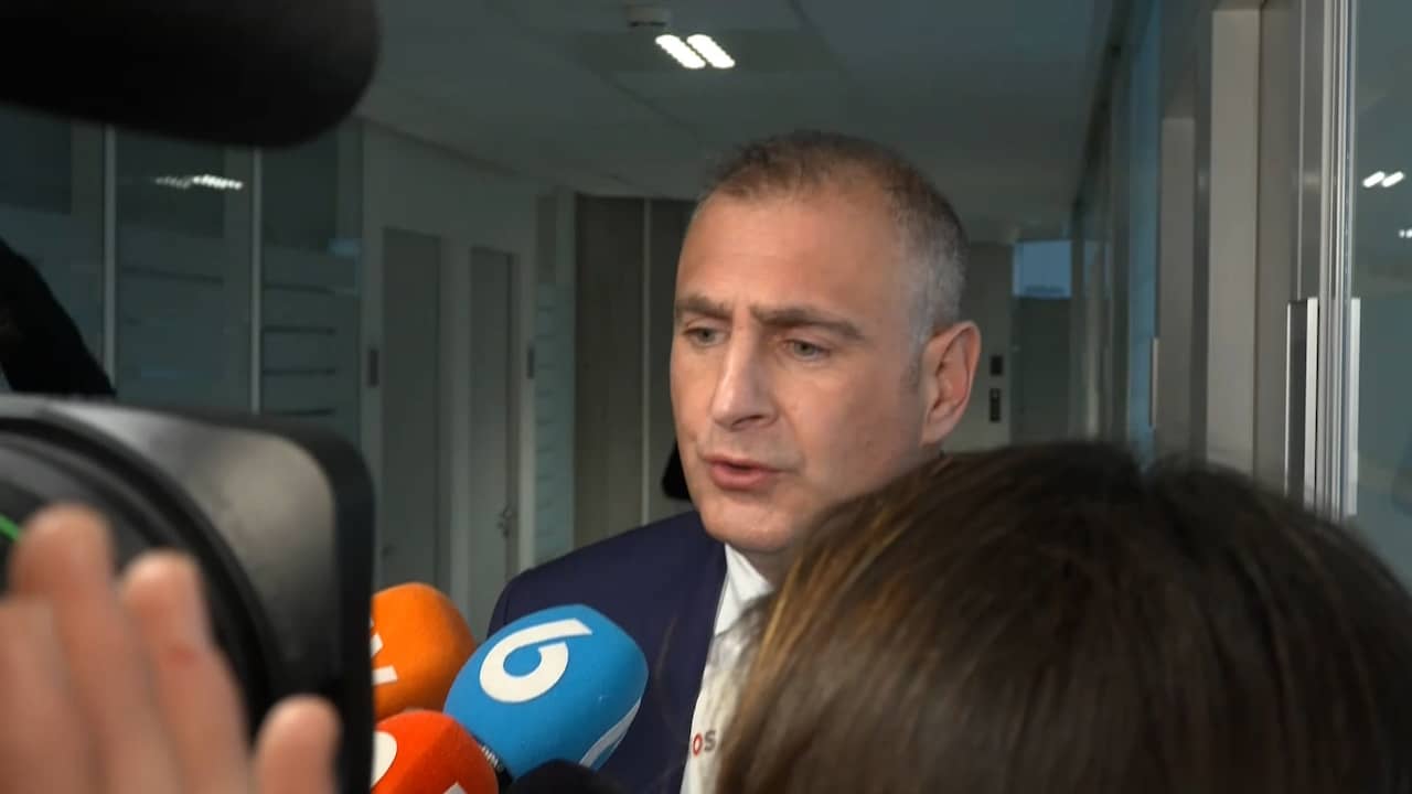 Fractieleden PVV vertrekken: 'Discussie was niet mogelijk' | NU.nl