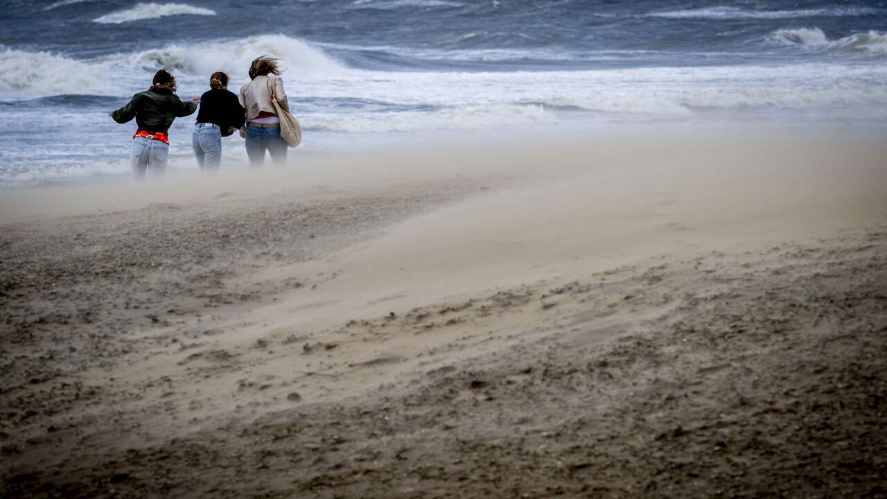 Weerbericht | Na kort winters weekend is het vandaag weer vooral regen en wind | Weerbericht | NU.nl