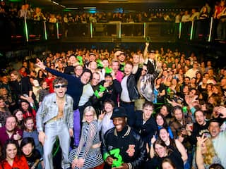 Roxy Dekker brengt op 7 maart haar debuutalbum Mama I Made It uit ...