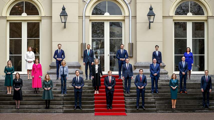 Een kabinet dat valt is in Den Haag (veel) meer regel dan uitzondering | Val kabinet en vertrek ...